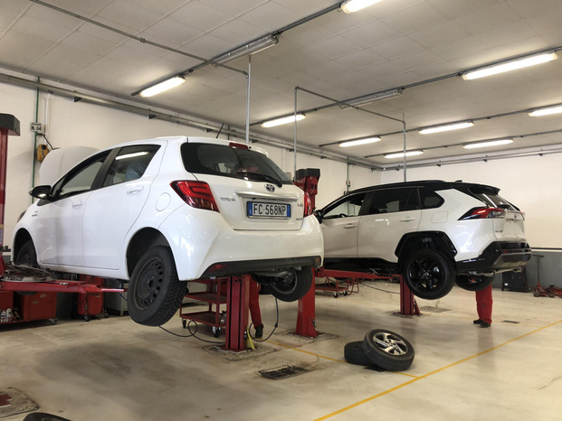 Toyota Fuji Auto - Cuneo - Il Team MATTIAUDA GROUP Vi aspetta con c ...